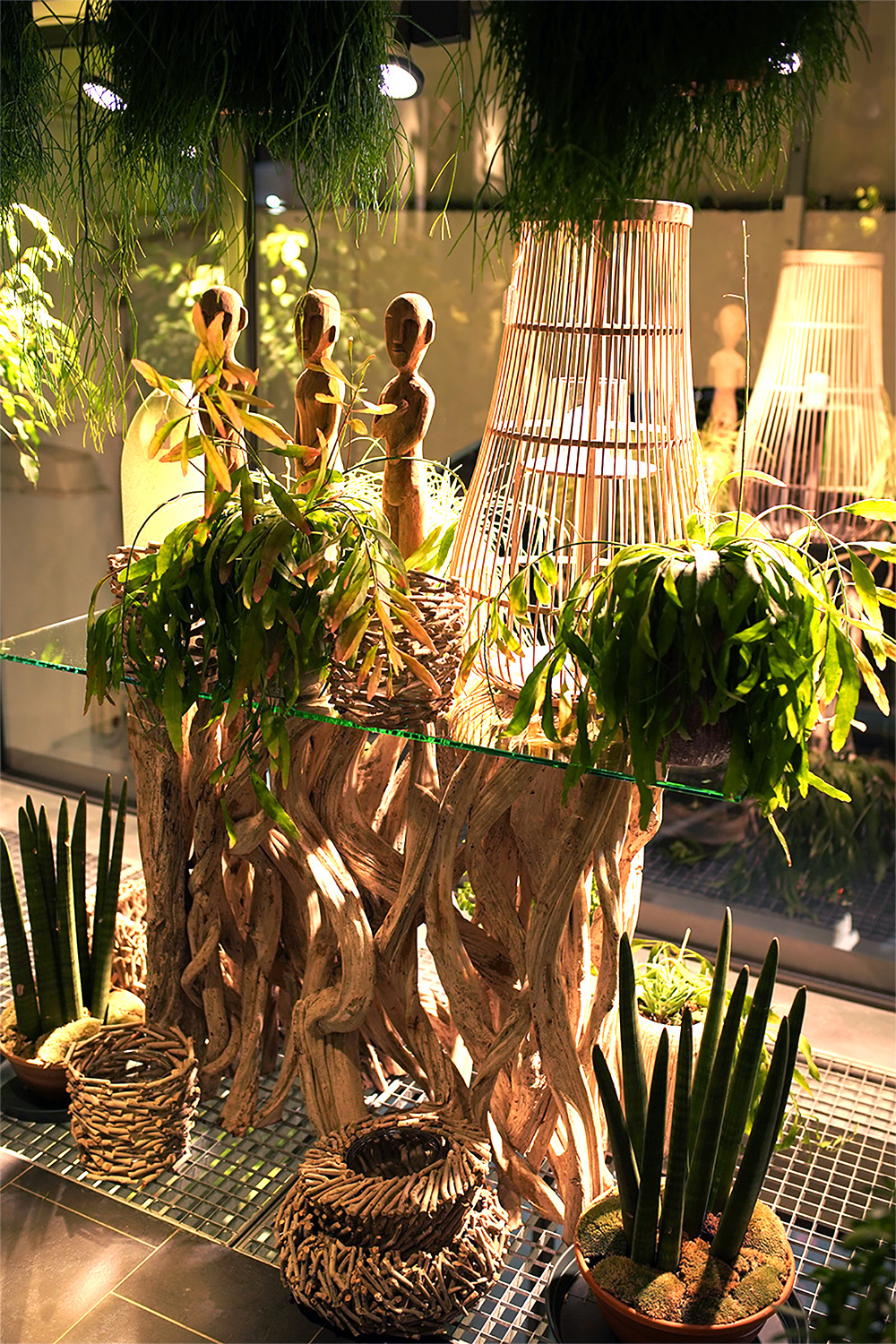 Objets décoratifs symphonie florale fleuriste juvignac